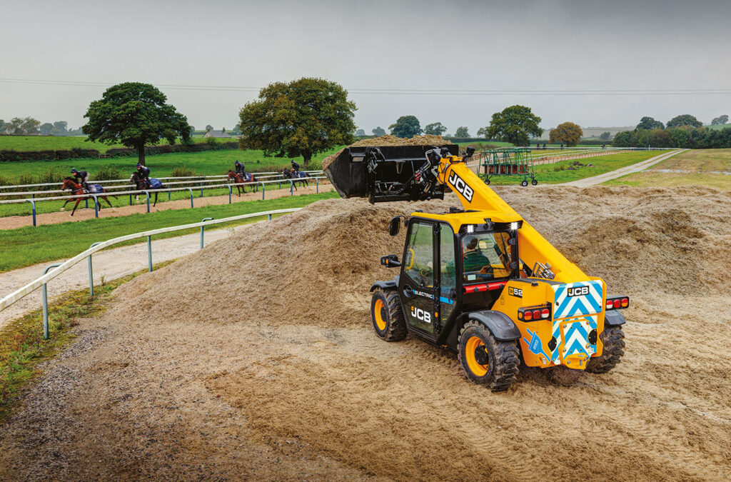Zero emissions - JCB's launches first ever electric Loadall | Farm ...