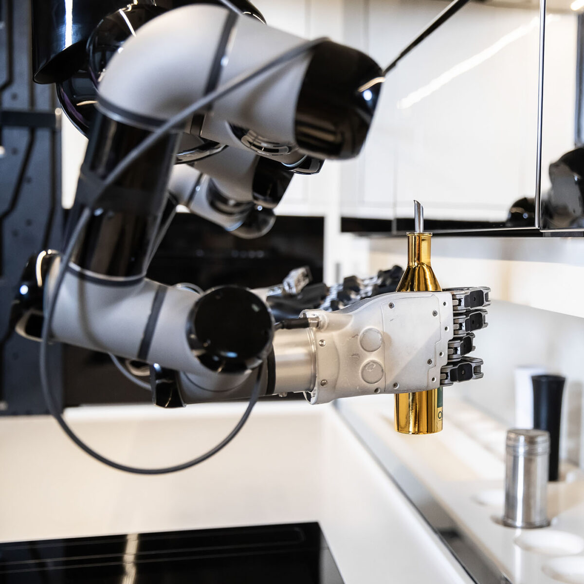 Automated kitchen featuring two-handed robot to make light work of ...